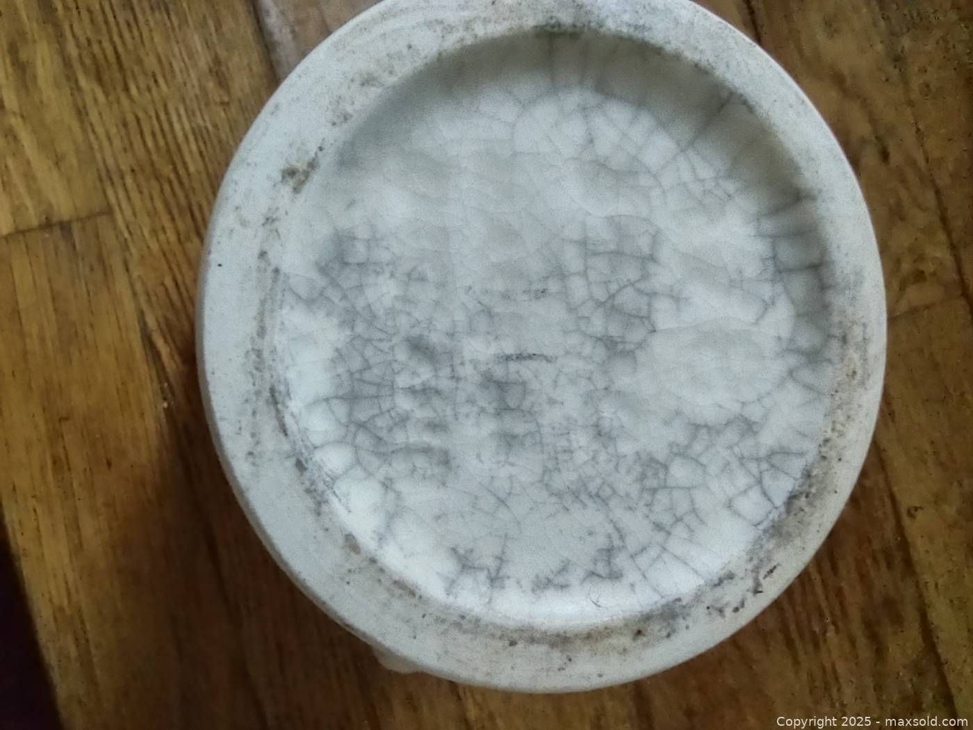 White matte ceramic jug, 6.5 in | Maxsold