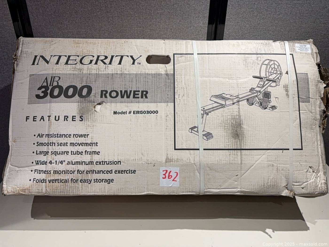 Integrity Air 3000 Rower Indoor Rowing Machine | Maxsold