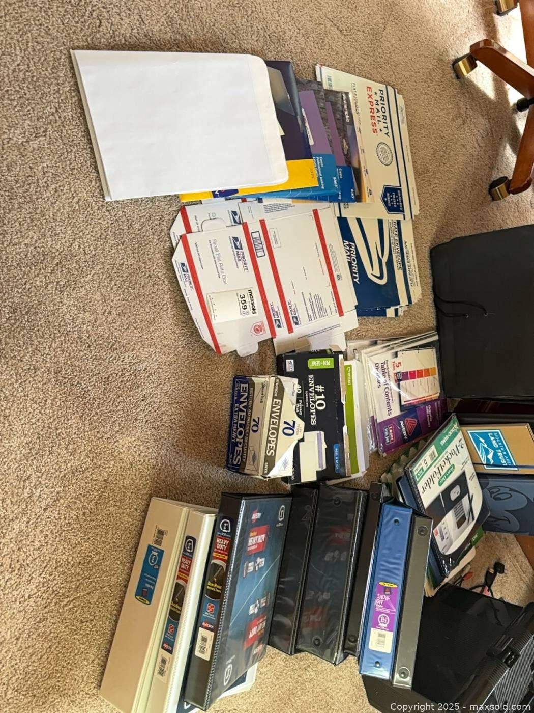 Mixed office supplies and mailing materials | Maxsold