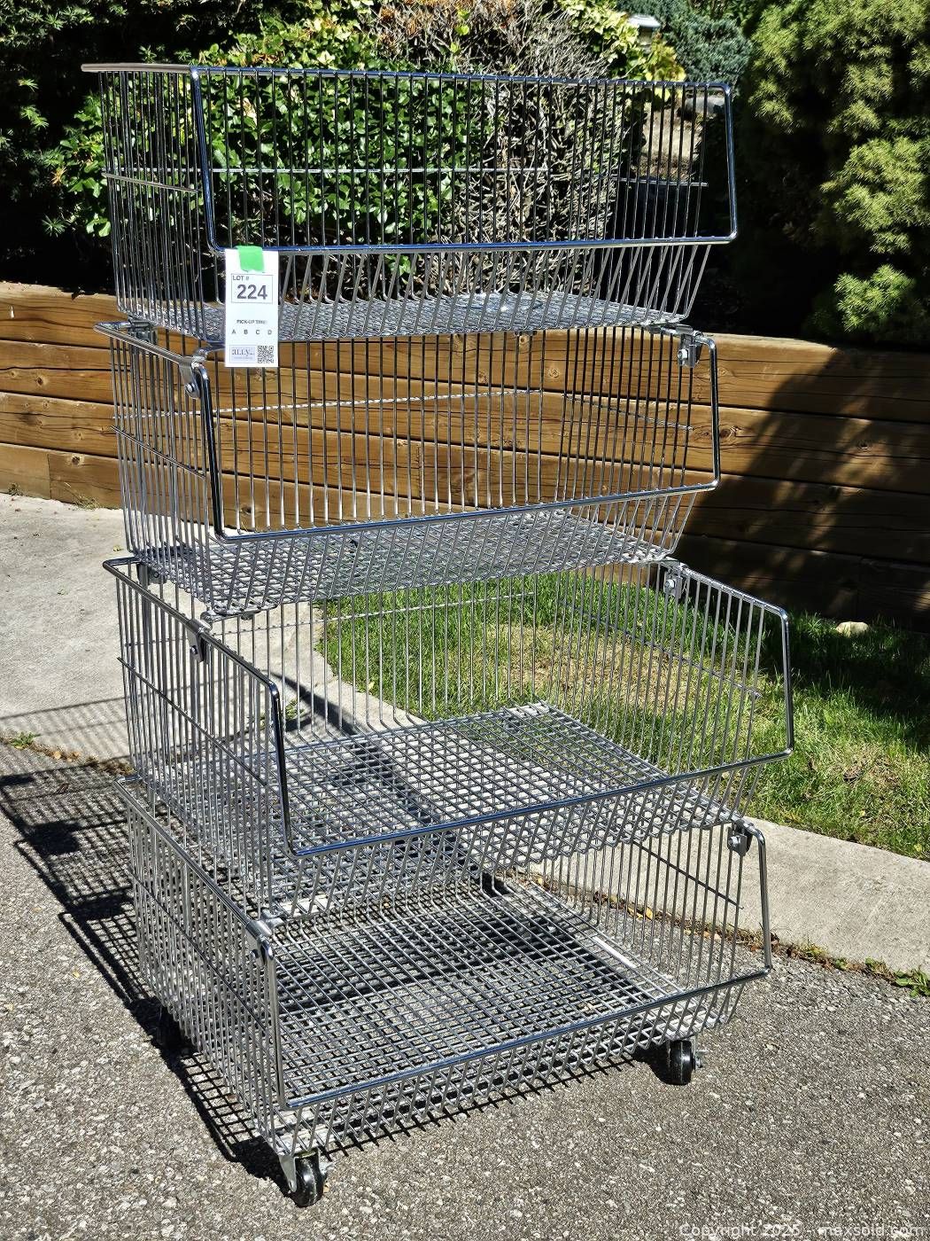 Chrome Metal Wire Stacking Shelf Unit | Maxsold