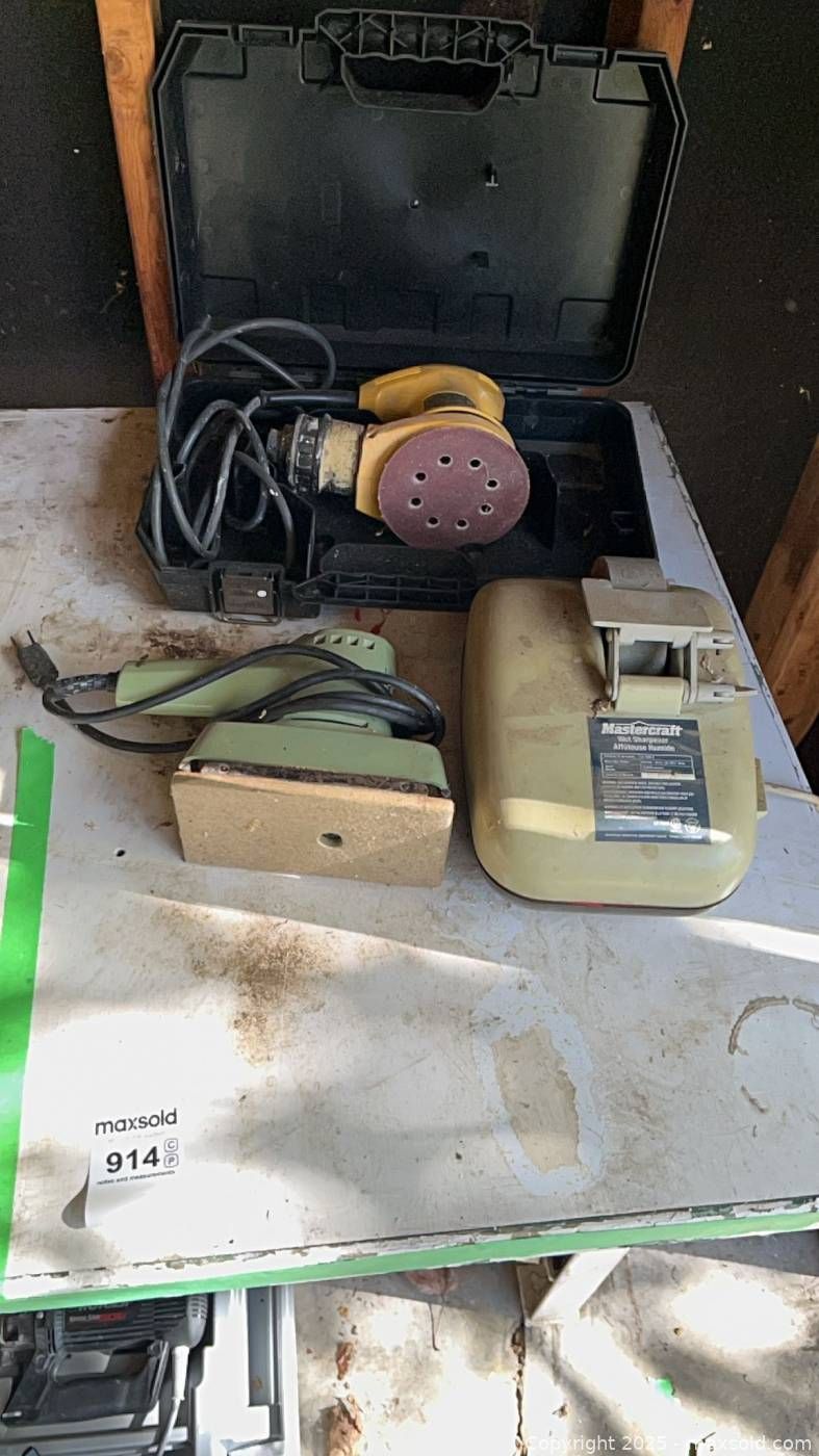 Mastercraft Wet Sharpener and Two Corded Sanders | Maxsold