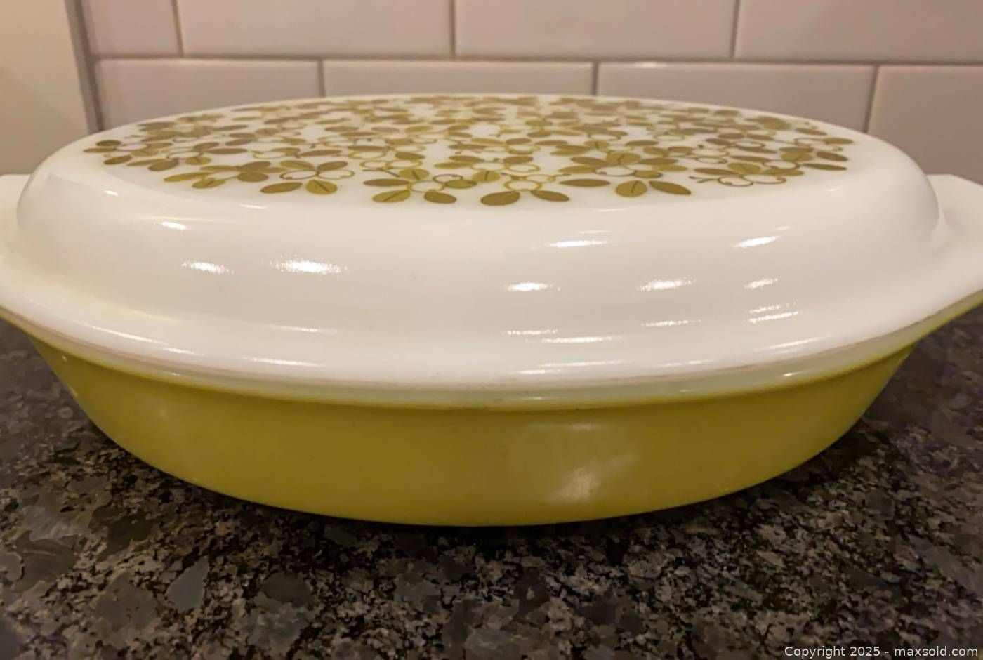 Vintage Pyrex Verde divided casserole with lid | Maxsold