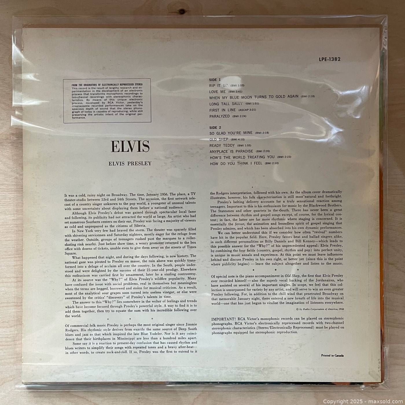 Elvis Presley “Elvis” stereo vinyl LP | Maxsold