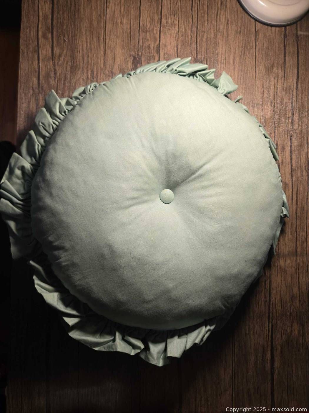 Vintage seafoam green round ruffled pillow | Maxsold