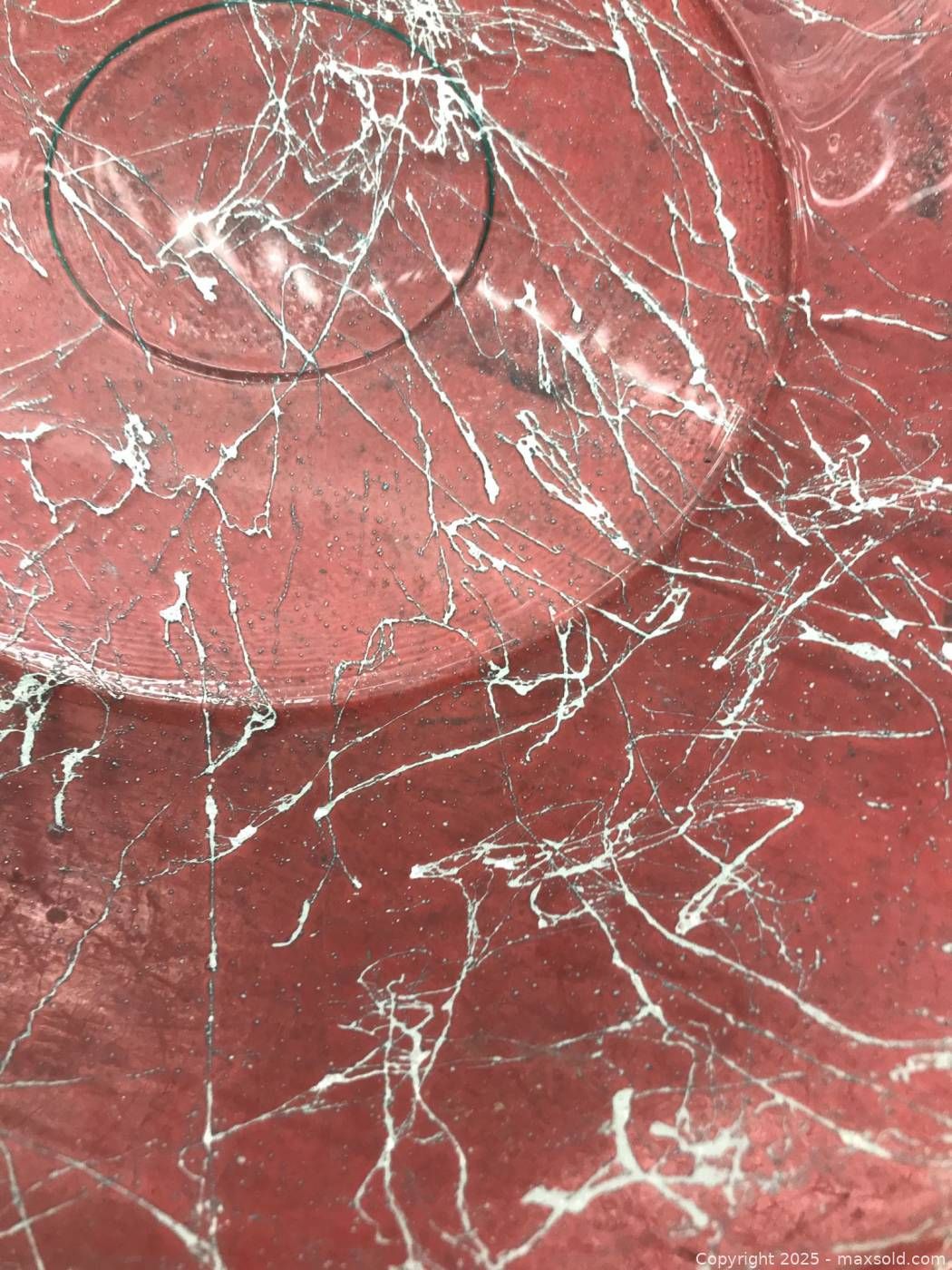 Round crackle glass plate | Maxsold