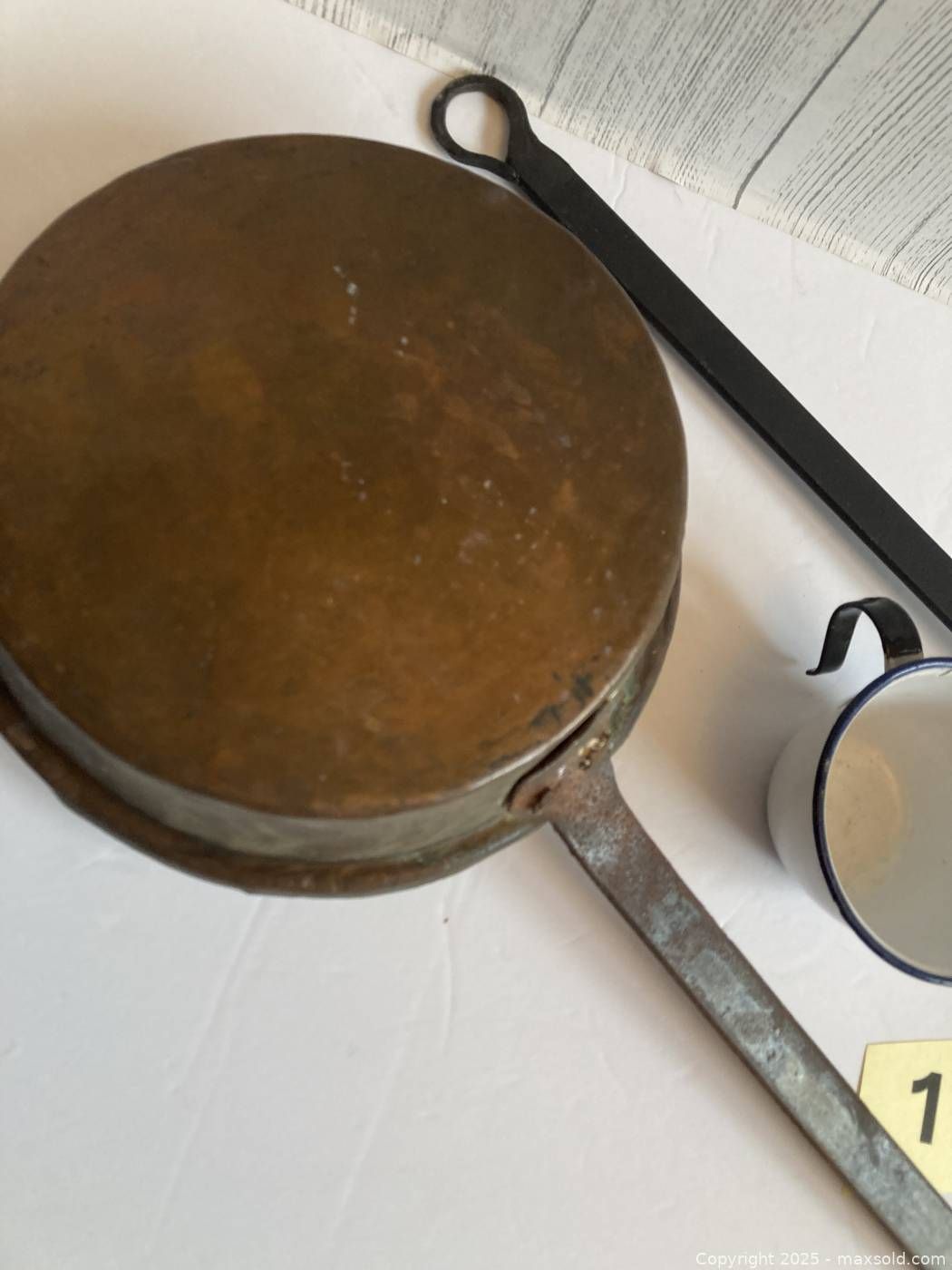 Antique copper skillet, brass dipper and enamel cup | Maxsold