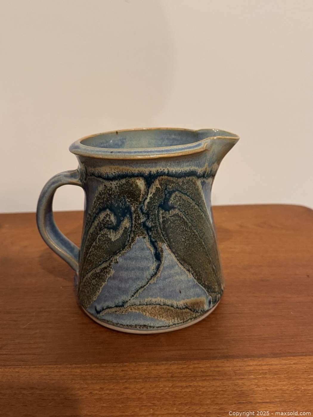 Robin Hopper studio pottery creamers plus platter & casserole | Maxsold