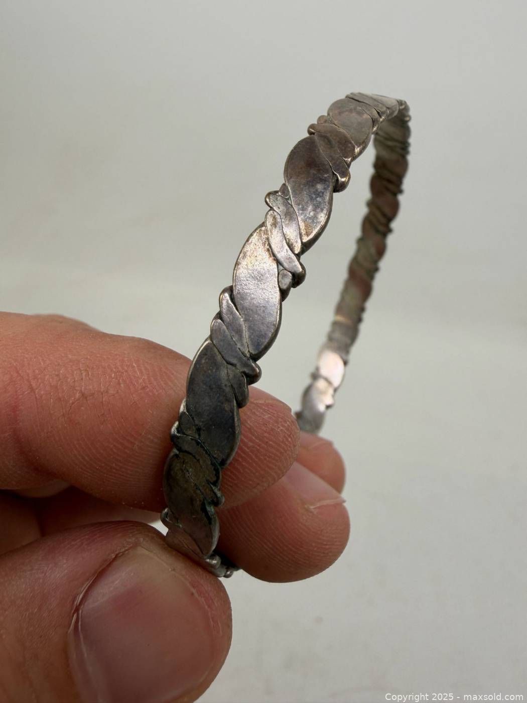 Made in Mexico twisted wire bracelet | Maxsold