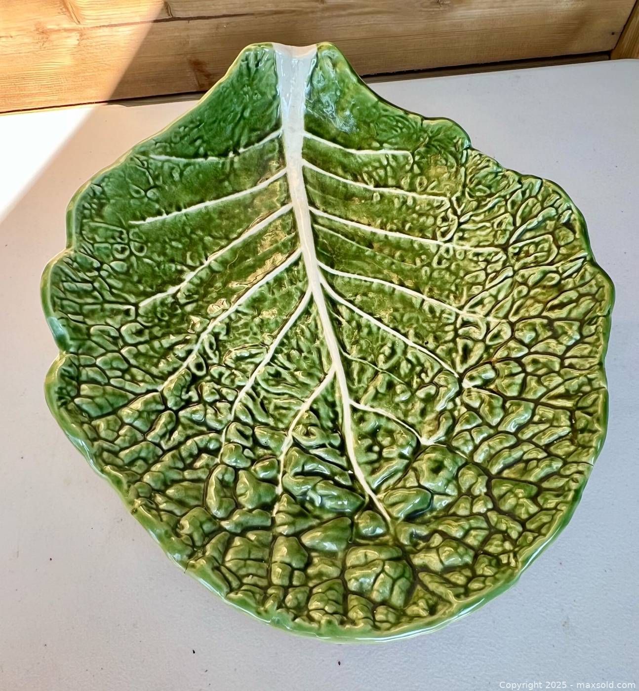 Vintage Portuguese majolica cabbage platter | Maxsold