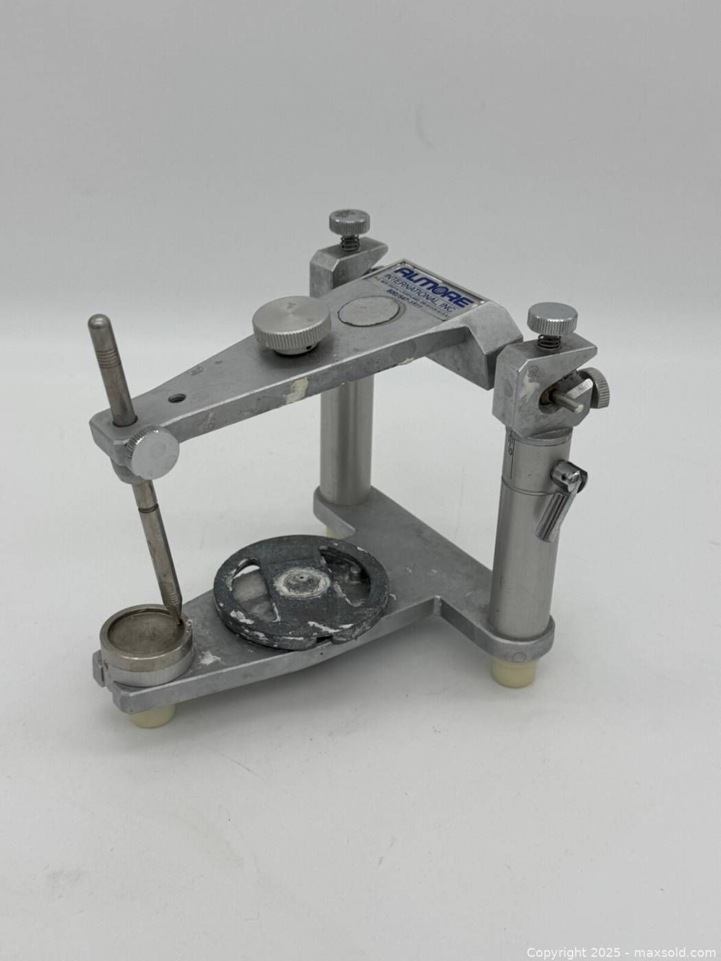 ALMORE adjustable dental articulator | Maxsold