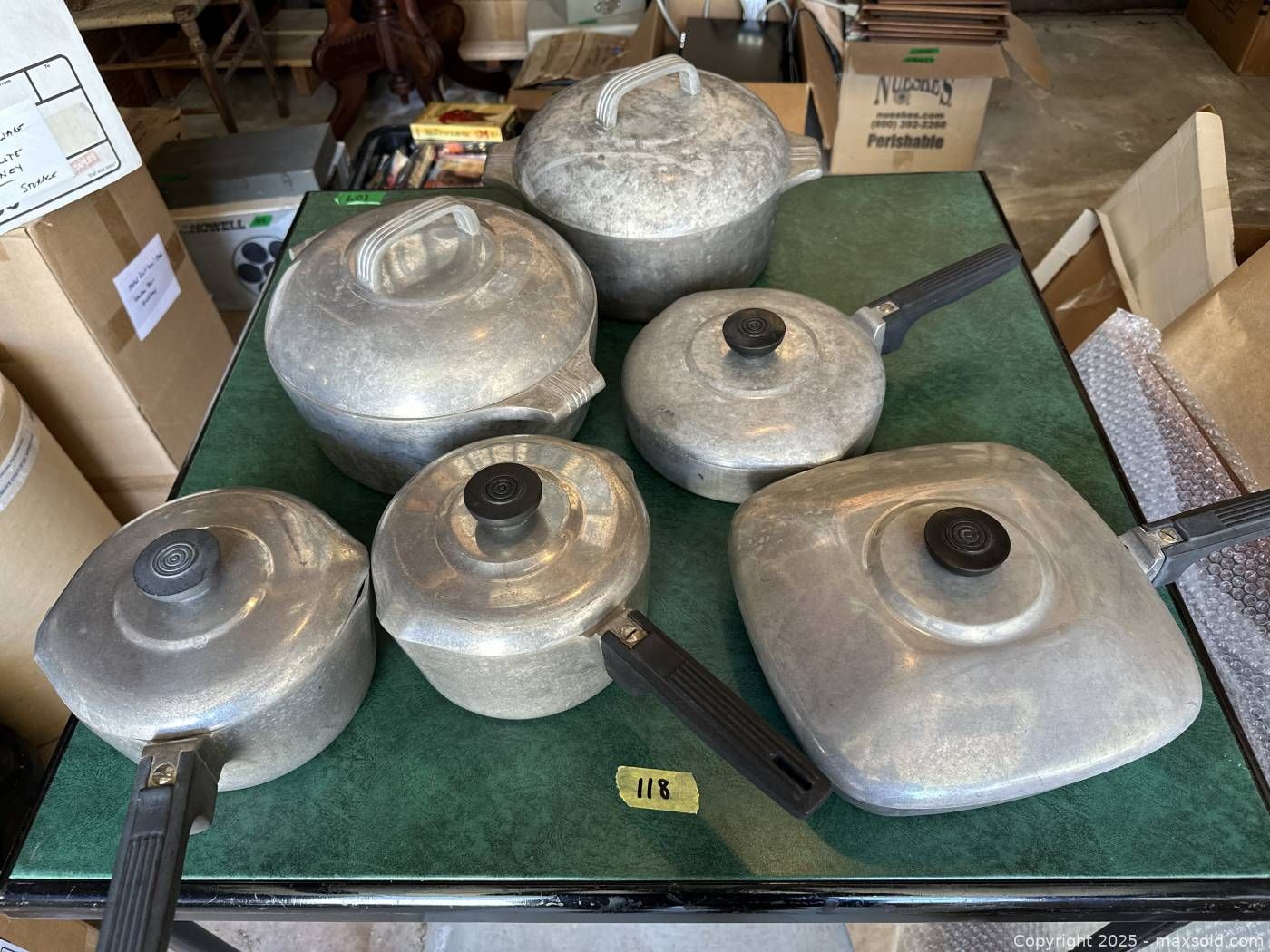 Set of Wagner Ware Magnalite pots and pans with lids, roasting pan and ...