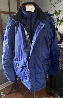 Men's Medium Point Zero Winter Jacket | Maxsold