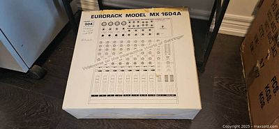Behringer Eurorack MX1604A 16-Channel Mixer | Maxsold
