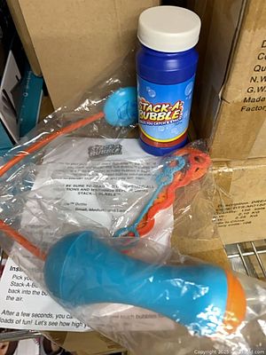 25 Stack-A-Bubble toy kits unopened | Maxsold