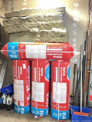 Roxul ComfortBatt R14 mineral wool insulation | Maxsold