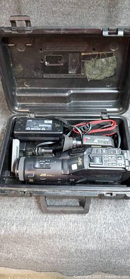 JVC Compact VHS camcorder with case & charger | Maxsold
