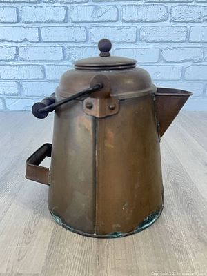 Antique copper coffee pot approx 14"H | Maxsold