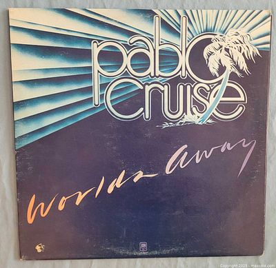 Pablo Cruise Worlds Away vinyl LP | Maxsold