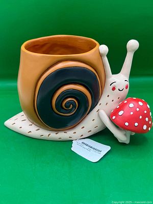 Enesco Allen Designs "Slow and Steady" snail planter | Maxsold