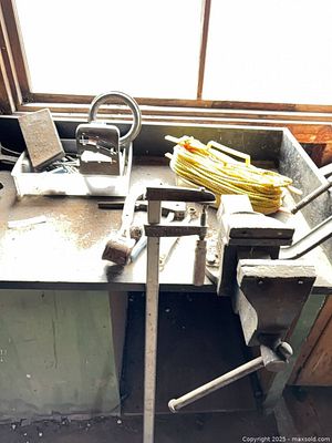 Bench vise and large bar clamp | Maxsold