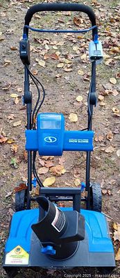 Snow Joe 40-Volt Max 18-Inch Cordless Snow Blower | Maxsold