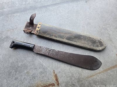 World War II Legitimus machete with sheath | Maxsold