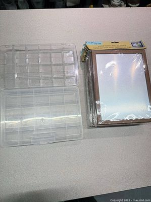 10 wood‐framed tin boards with 2 clear organisers | Maxsold