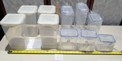 Set of 10 Lock & Lock clear plastic food storage containers with lids ...