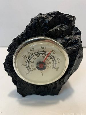 Glassique coal-look desk thermometer | Maxsold