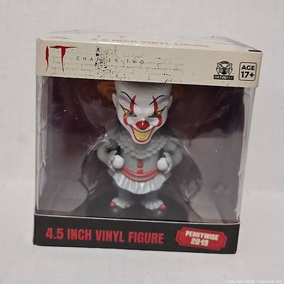 Culturefly IT Chapter Two Pennywise 4.5" Vinyl Figure 2019 | Maxsold
