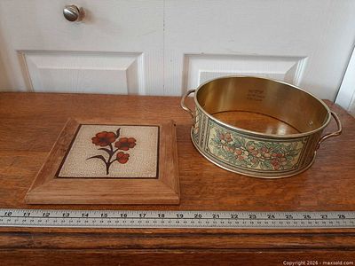 Vintage Pyrex 624 metal casserole carrier and floral ceramic tile ...