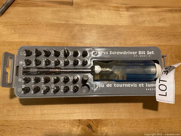 30-Piece Screwdriver Bit Set | Maxsold