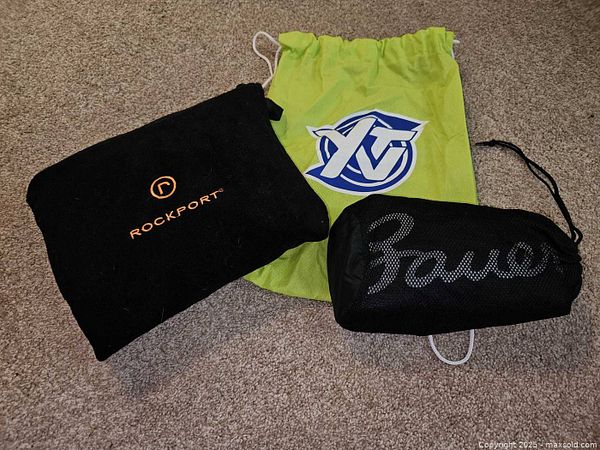 Rockport windbreaker XL, rain poncho, backpack bag | Maxsold