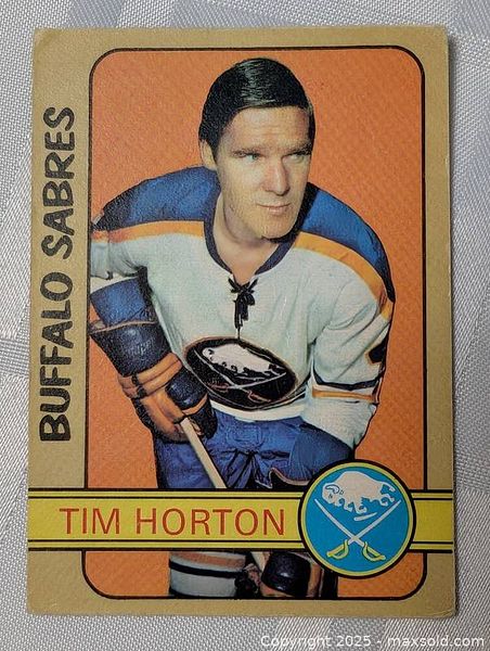 1972-73 O-Pee-Chee #197 Tim Horton Hockey Card | Maxsold