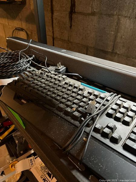 Bomaker Odine I soundbar & Logitech G-series keyboard | Maxsold