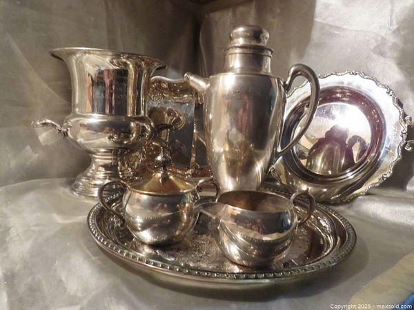 Kent Silversmiths silver plate trophy ice bucket, tray set & tableware ...