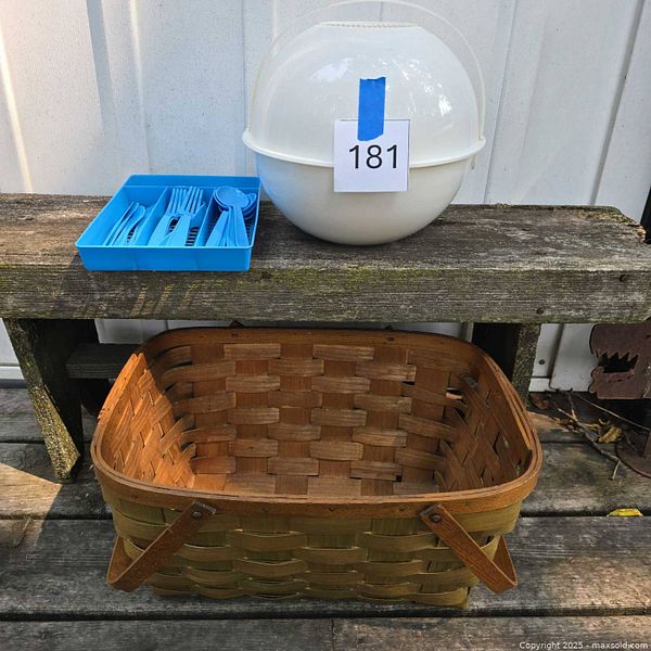 Vintage MCM plastic picnic ball set, basket, cutlery | Maxsold