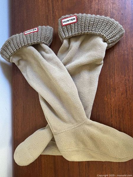 Hunter knit cuff boot socks beige size L | Maxsold