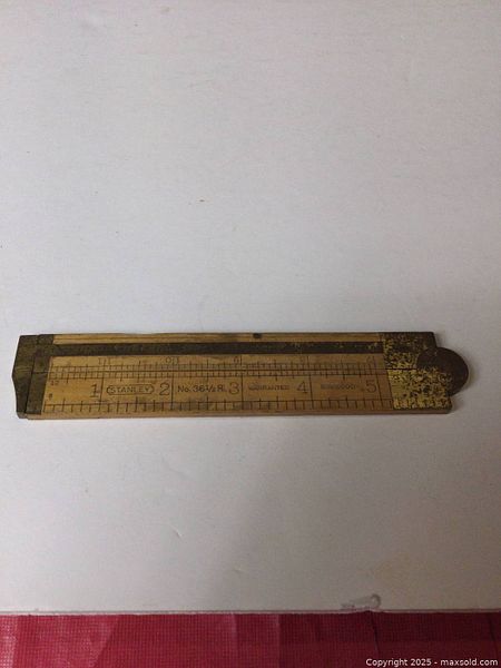 Stanley No. 36 1/2 R folding carpenter’s ruler | Maxsold
