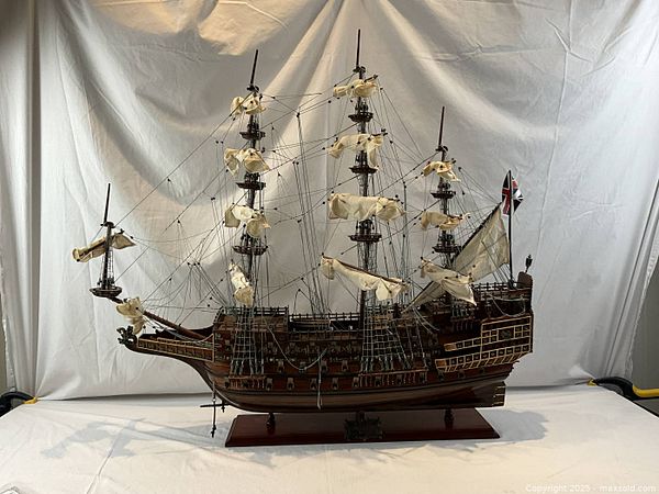 Wood Model Ship Sovereign of the Seas 31x36in | Maxsold