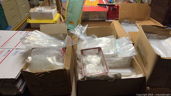 Plastic packaging bags and USPS boxes | Maxsold