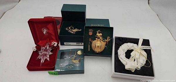 Boxed Christmas ornaments Waterford Baldwin Pandora Lenox | Maxsold