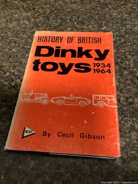 History of British Dinky Toys 1934-1964 hardcover reference book | Maxsold