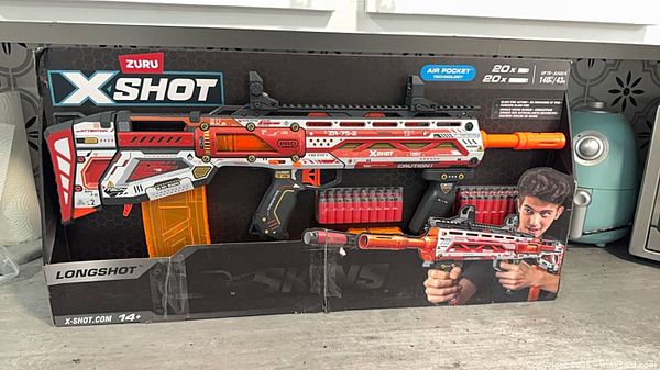 ZURU X-Shot Longshot foam dart blaster | Maxsold