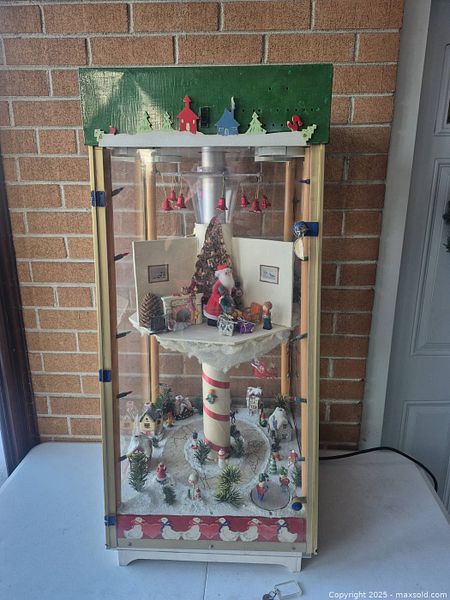Rotating Santa S Workshop Christmas Display Maxsold