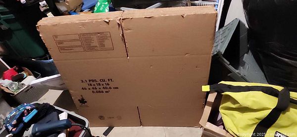 Nine 18x18x16 cardboard moving boxes | Maxsold