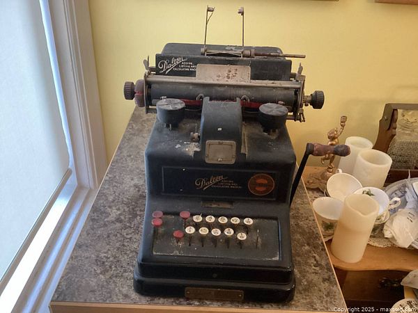 Dalton adding and listing machine | Maxsold