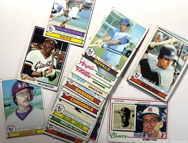 1970s Topps Baseball Cards, 30+ | Maxsold