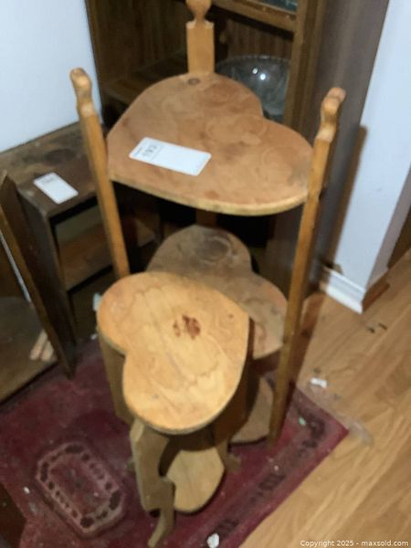 Pair solid wood heart-shaped stands | Maxsold