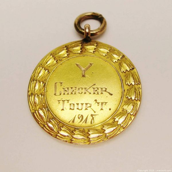 10K Gold Checker Tournament Pendant 1918 | Maxsold